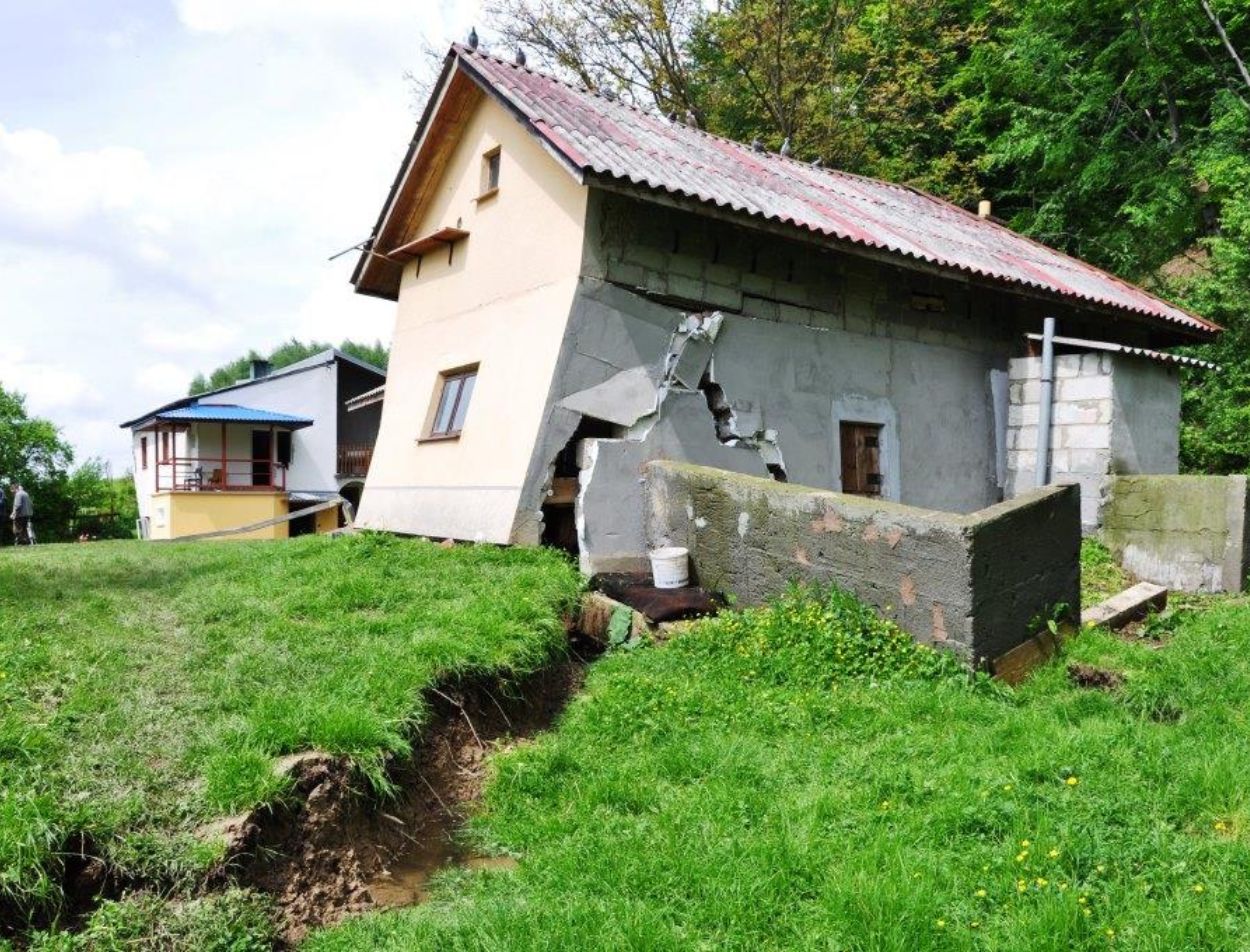 Jak unikać zagrożeń osuwiskowych? - Ziemia nas kreci